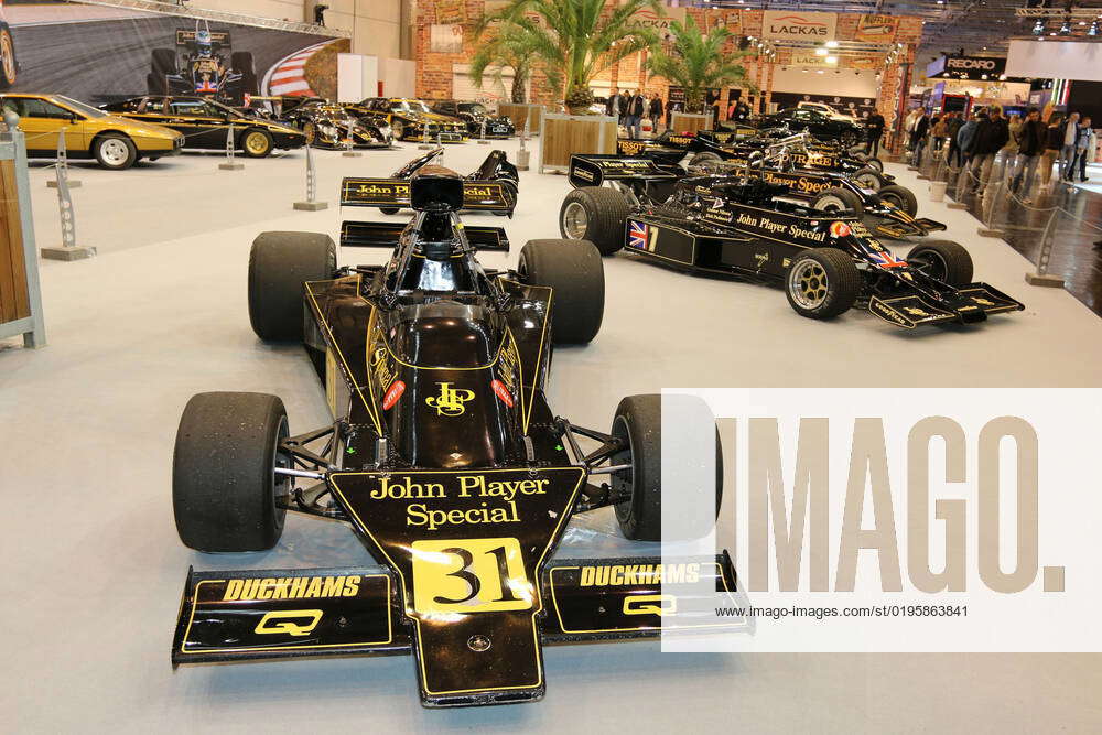 Lotus 76 Formula 1 racing car season 1974, special show Fascination ...