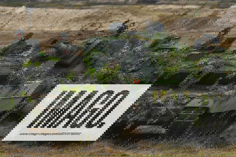 Military Exercise In Nowa Deba The German Leopard tanks used by Polish ...