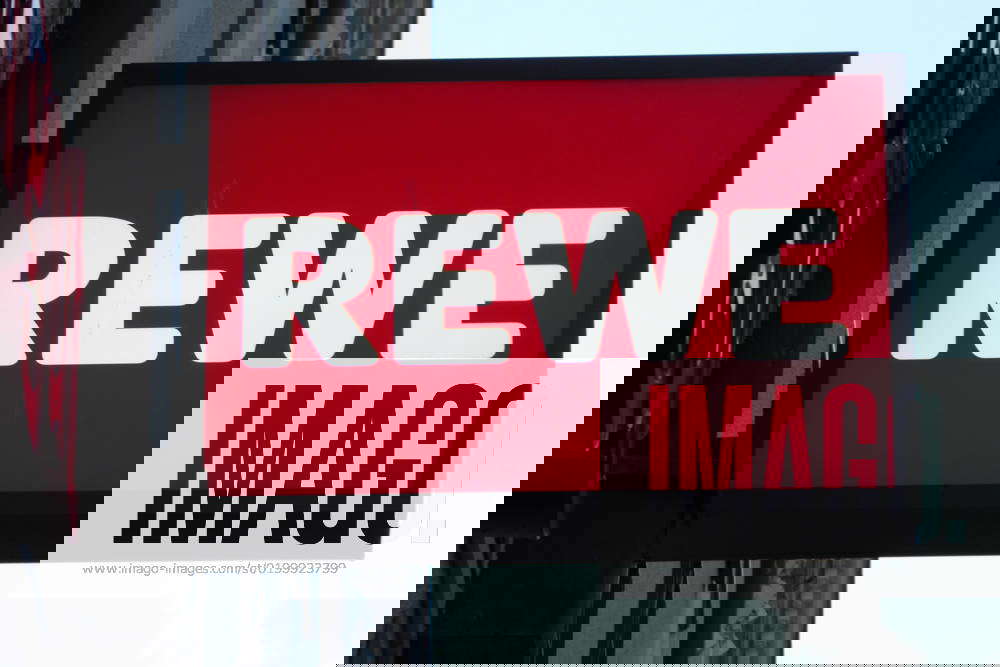 Rewe Logo Schriftzug Supermarktkette Lebensmittel Rewe Logo *** Rewe ...