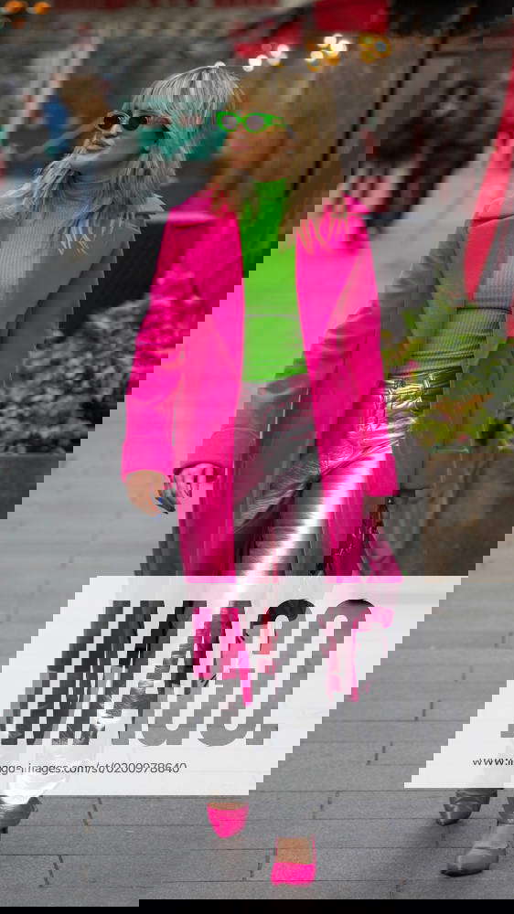 London, England, United Kingdom: Singer, dancer and radio host ASHLEY ...