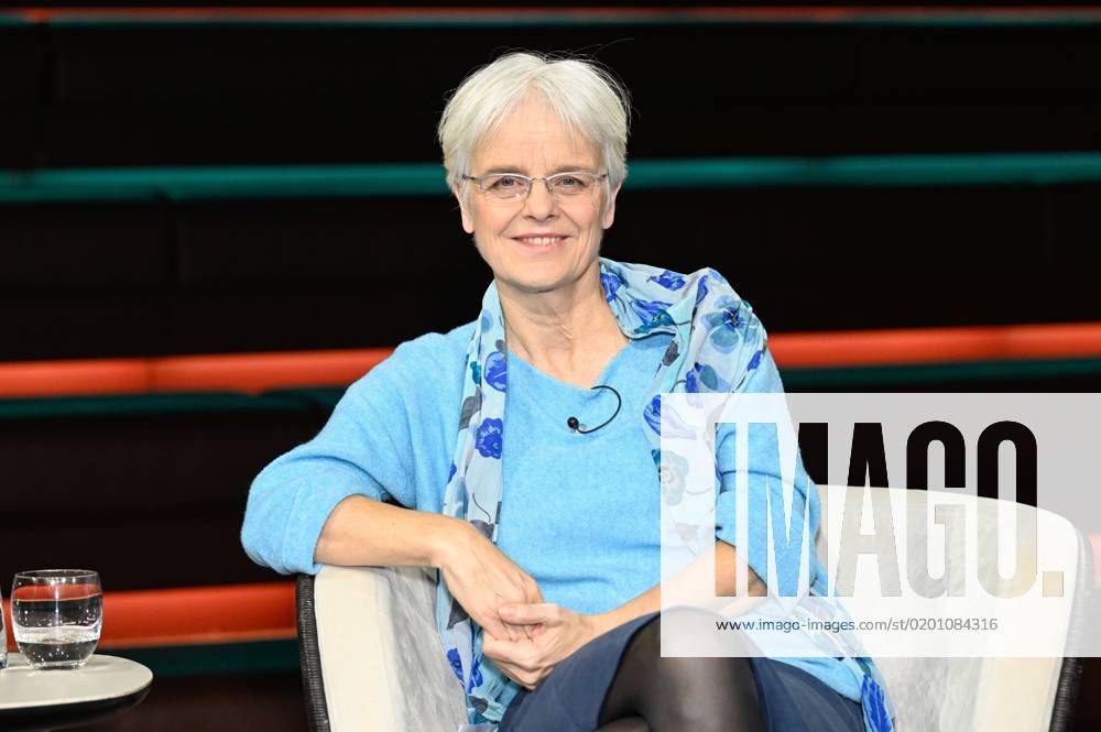 Ulrike Herrmann journalist 01 23 her Ulrike Herrmann on 24 January 2023 ...