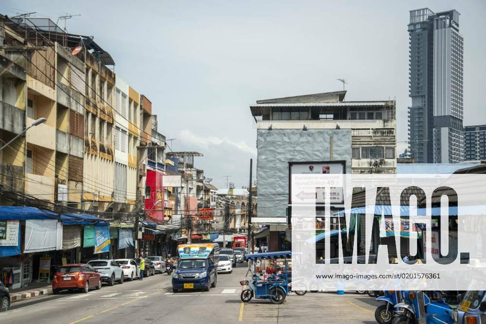 THAILAND SIRACHA CITY STREET, a street in the City centre of Si Racha ...