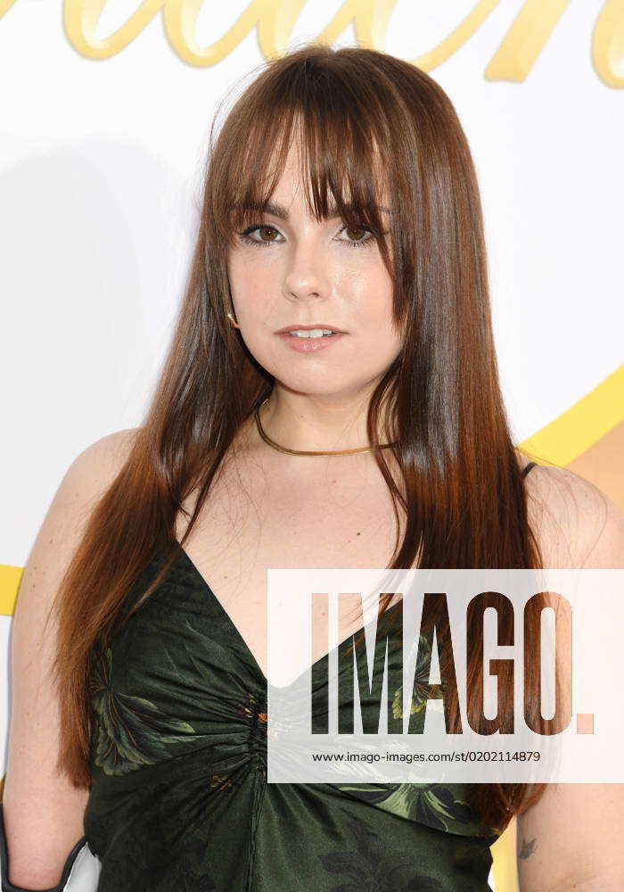 BEVERLY HILLS, CALIFORNIA - FEBRUARY 04: Kiersten Kelly attends the ...