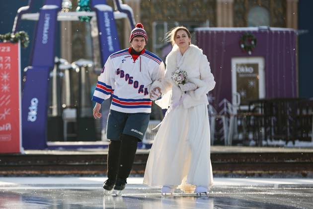 RUSSIA, MOSCOW - : Alexei Makarov and Maria Kobets have their wedding ...