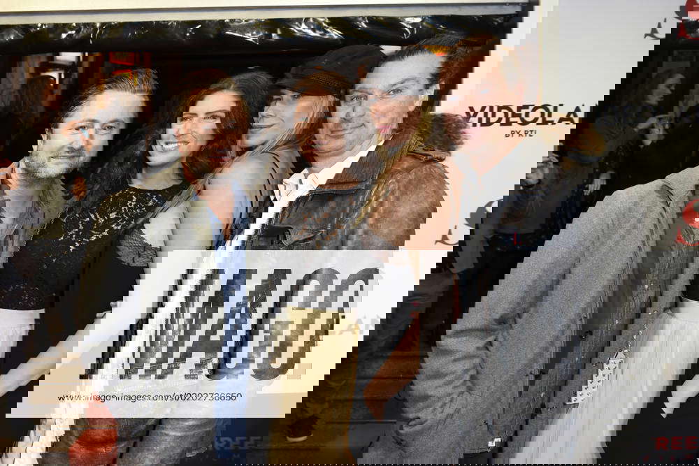 Premiere RTL Videoland series Soof Een Nieuw Begin at Pathe Tushinski ...