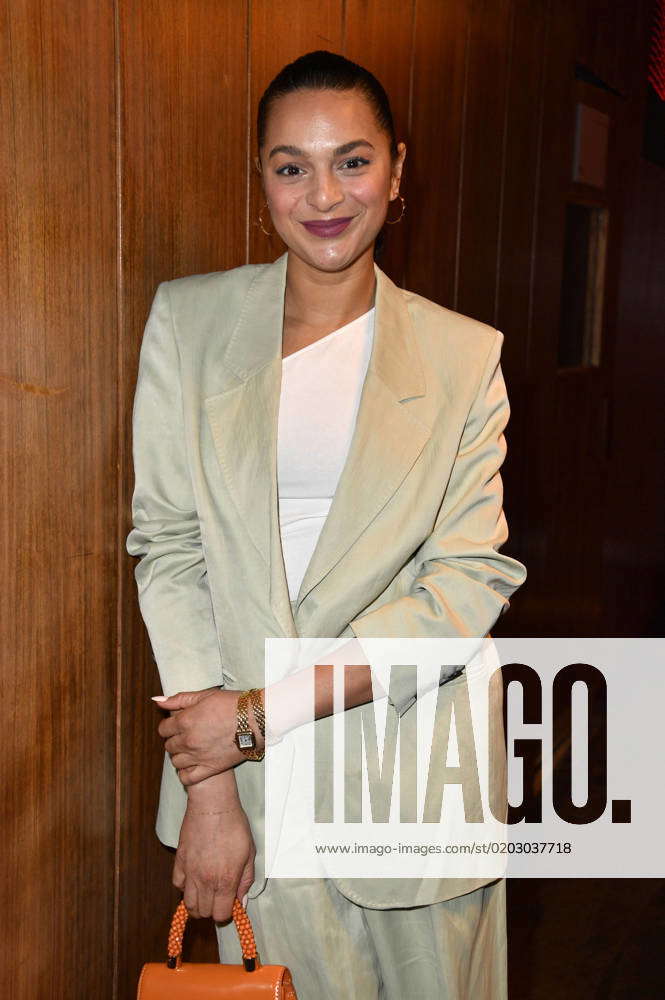 Taneshia Abt beim Berlinale-Empfang der Deutschen Filmakademie im Rahmen der Berlinale 2023 73. Inte