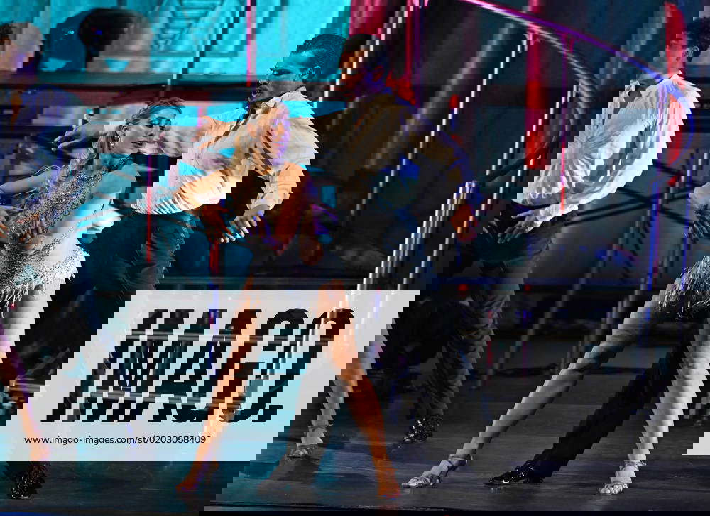 HOLLYWOOD FL - FEBRUARY 17: Emma Slater and Gleb Savchenko perform ...