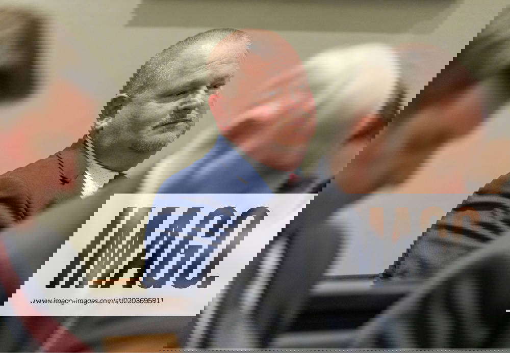 News South Carolina Lawyer Alex Murdaugh Testifies In His Double