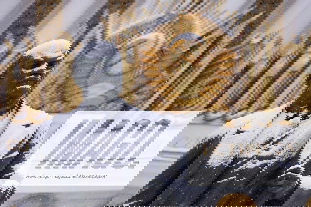 RUSSIA, MOSCOW - MARCH 5, 2023: A snow-covered statue of Russian ...