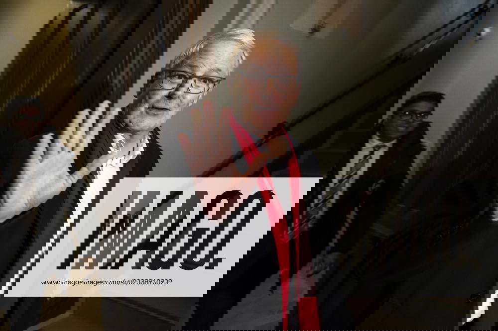 March 8, 2023, Ottawa, ON, CAN: Liberal MP Marc Garneau waves as he ...