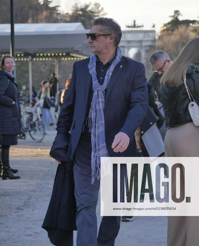 Daniele Massaro and his wife Carla in the streets of Milan