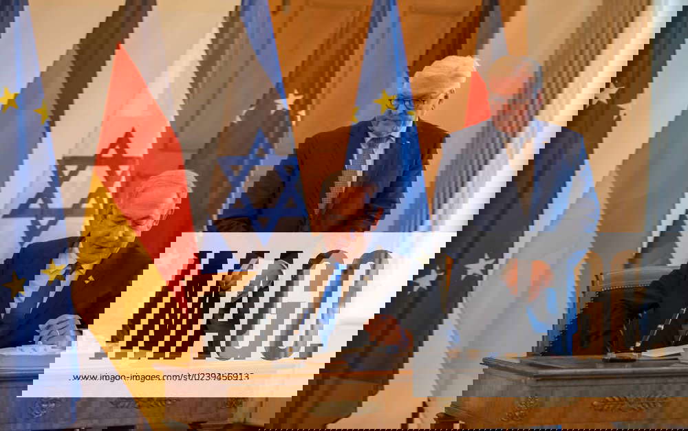 Benjamin Netanyahu in Bellevue Palace, entry in the guest book of the ...