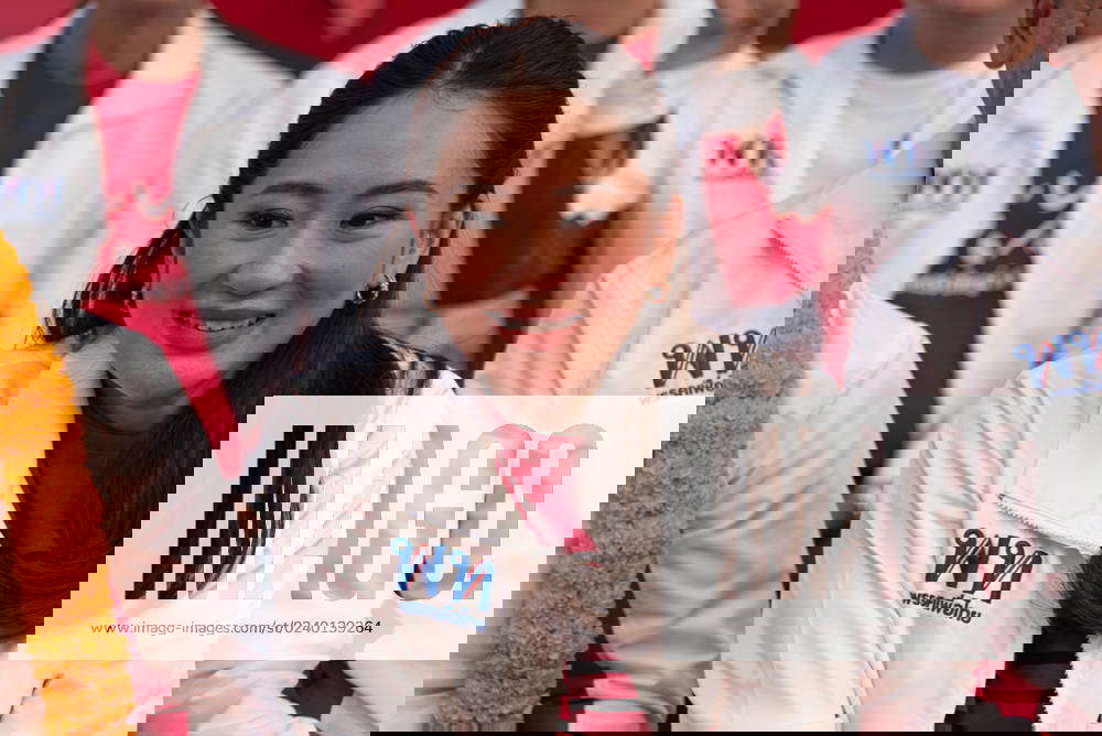 Nonthaburi, Thailand: Paetongtarn Shinawatra, the Phue Thai Party and candidate for prime minister