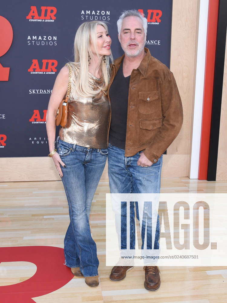27 March 2023 - Westwood, California - Samantha Edge and Titus Welliver ...