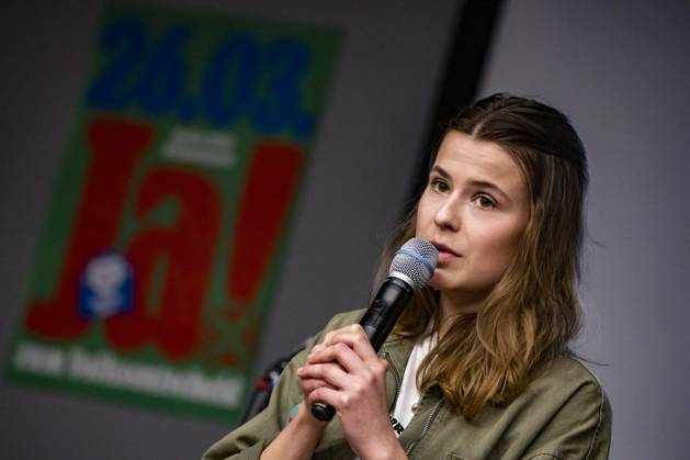 Lisa Neubauer at the election party for the referendum Berlin 2030 ...