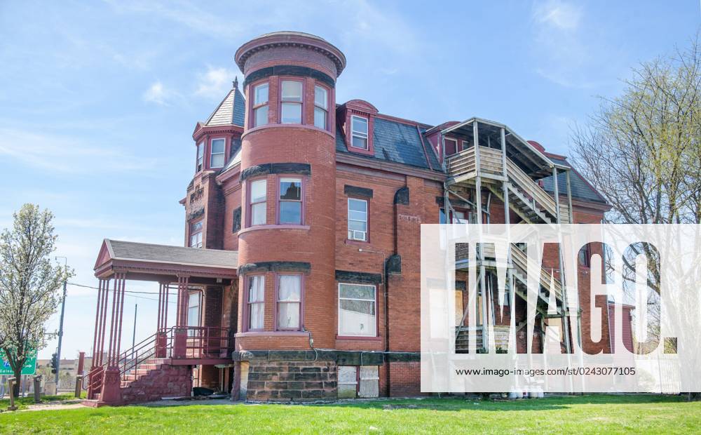 Syndication: Peoria Journal Star The Spurck Mansion was built in the 1890s and was in use up until