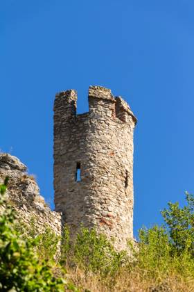 Ruine der Burg Devin - Burg Theben The ruins of Devin Castle near ...