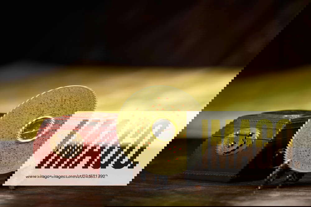 Traditional Chinese I Ching Disc And Box Beijing China