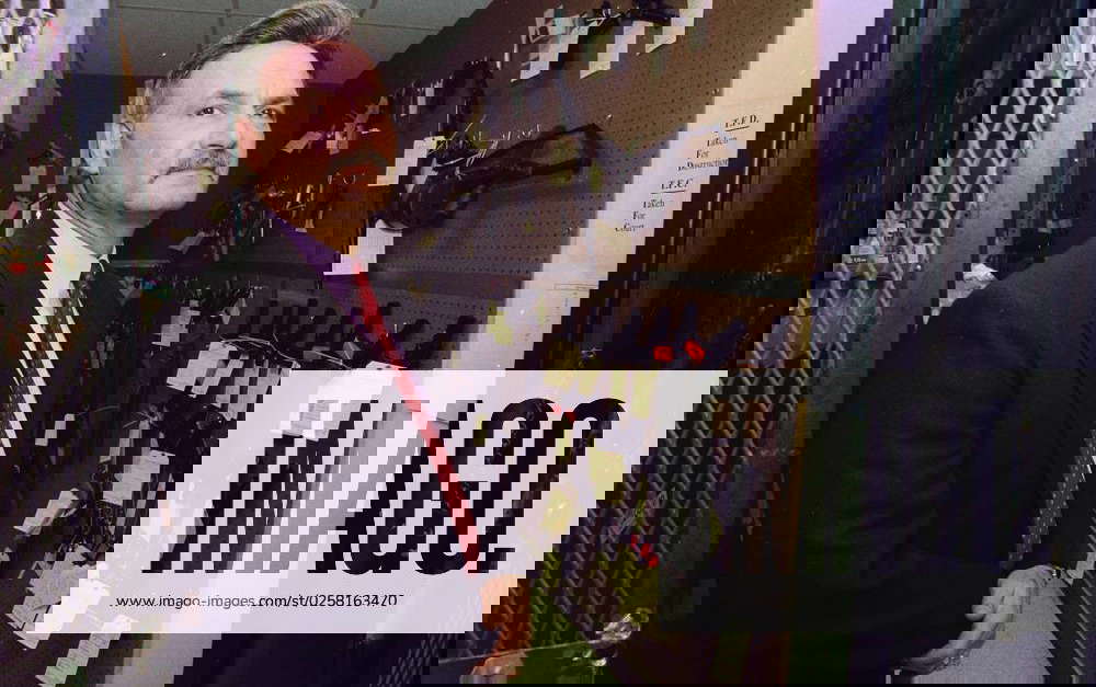 News: New Jersey regional ATF director Dominick Polifrone May 16, 1999 ...