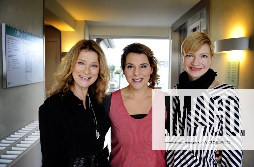 STOCKHOLM 20120221 Lena Endre, Vanna Rosenberg and Cecilia Frode star ...