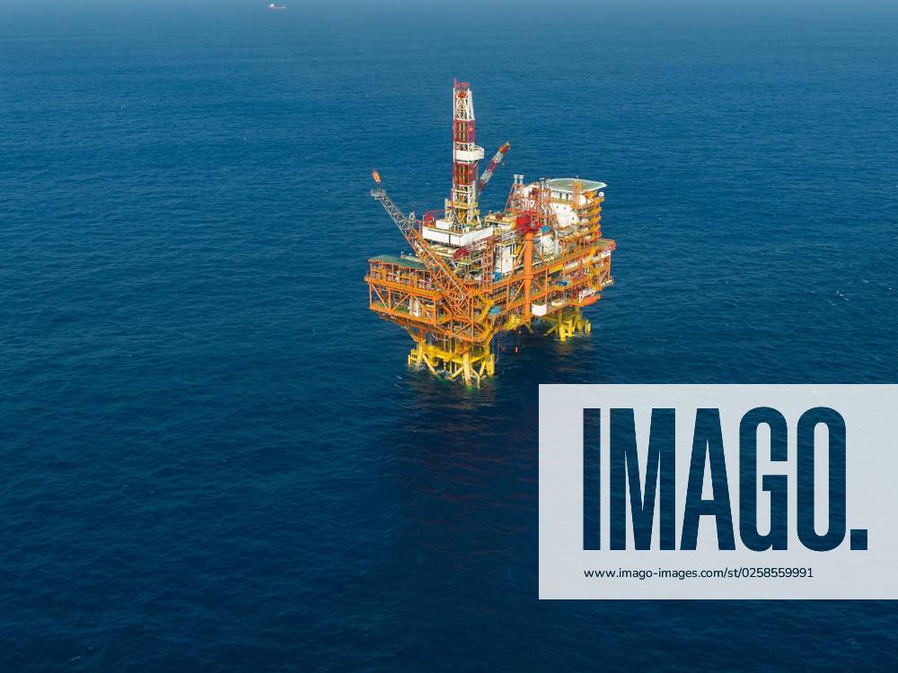 (230601) -- SHENZHEN, June 1, 2023 -- This aerial photo shows the ...