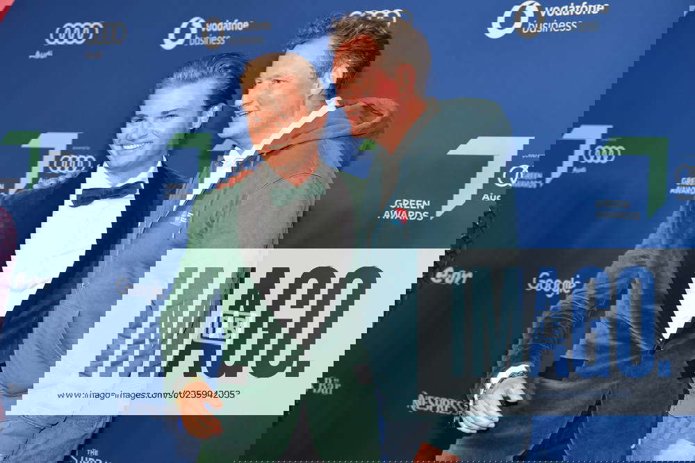 10 GREEN AWARDS, green carpet Nico Rosberg, E racing driver, Founter GTF, Dr Eckart Axel von