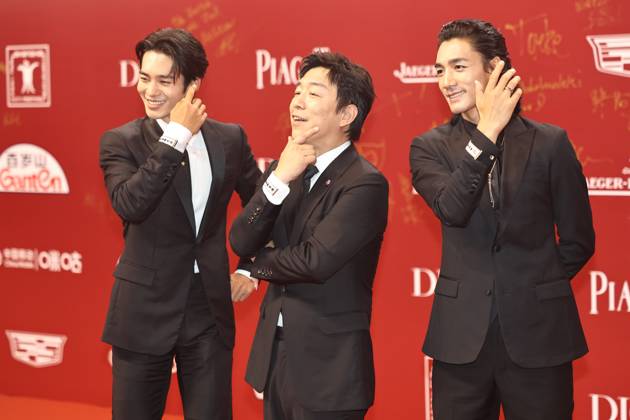 SHANGHAI, CHINA - JUNE 17: Actors Yu Shi, Huang Bo and Ci Sha attend ...