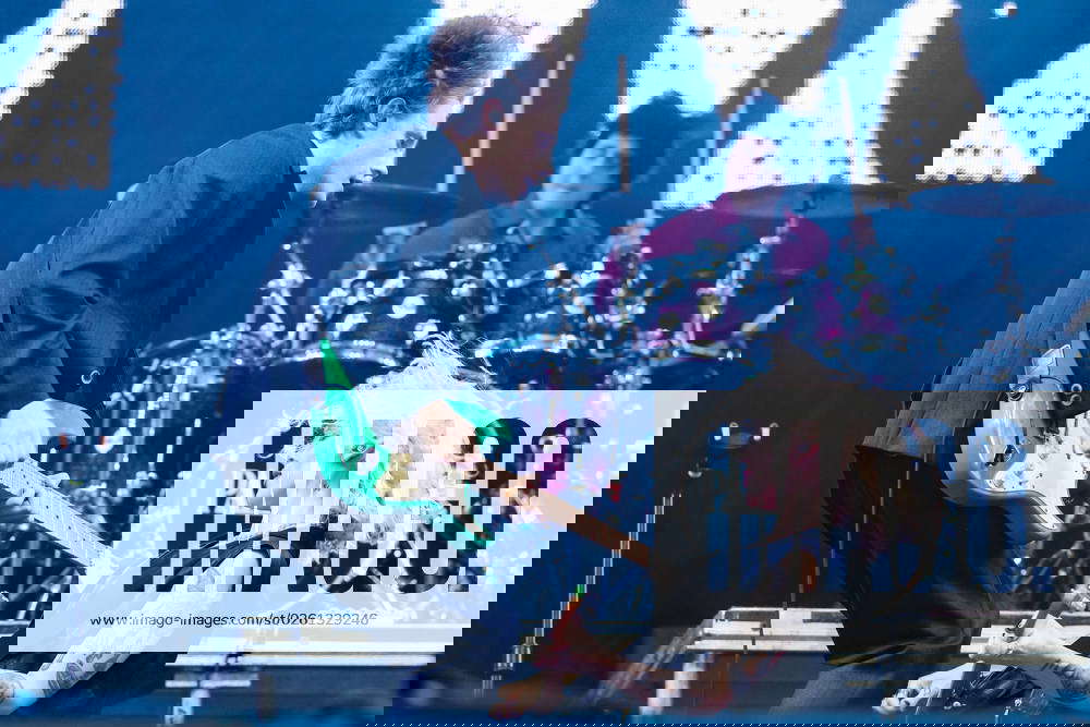 Glastonbury Festival 2023 Hugo Silvani, Heather Baron-Gracie and Ciara ...