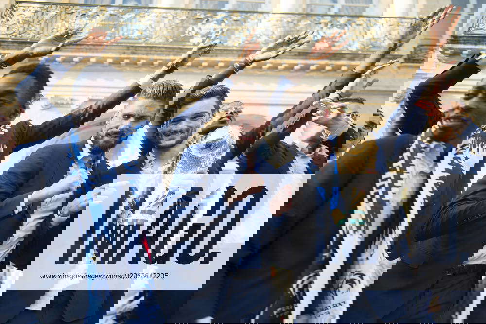 World Champions Reception At The Elysee - Paris Hugo Lloris and Olivier ...