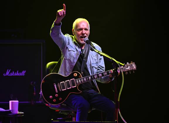 Peter Frampton performs during The Never Say Never Tour at Hard Rock ...