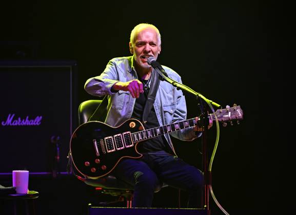 Peter Frampton performs during The Never Say Never Tour at Hard Rock ...