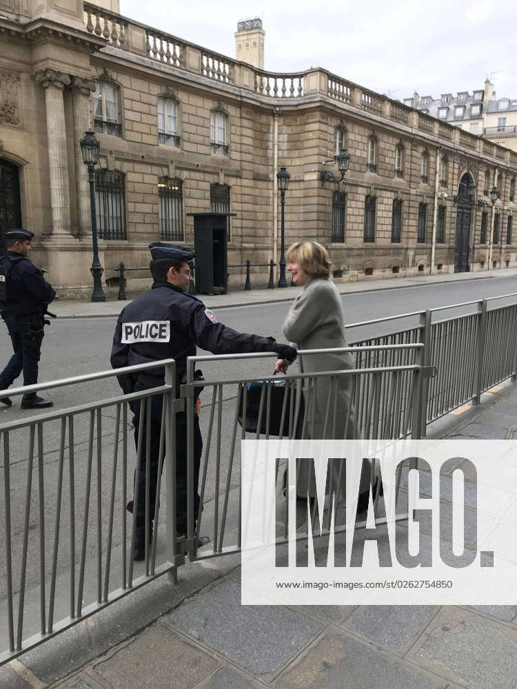 Michele Marchand (Mimi) (mimi ) arriving at Palais de l Elysee - Paris ...