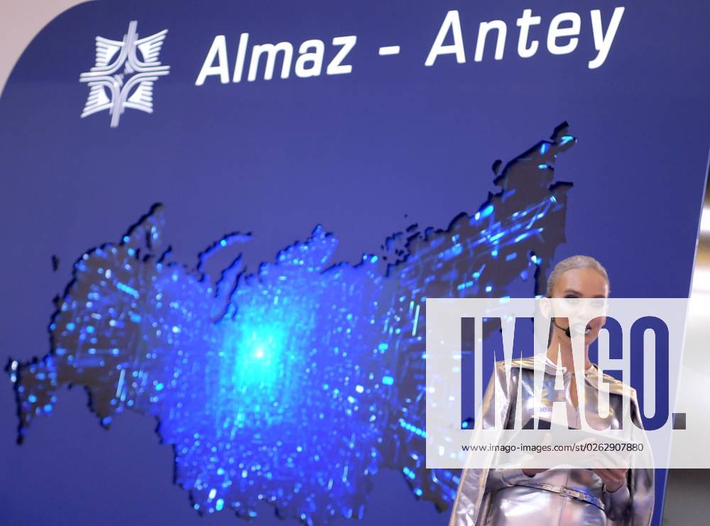 Almaz-Antey Co. stand 5513667 26.05.2018 An Almaz-Antey Co. stand at ...