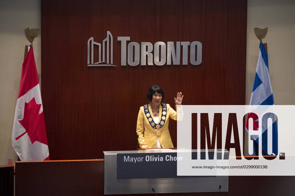 Toronto, ON, CANADA: Newly elected Mayor Olivia Chow waves to the crowd ...