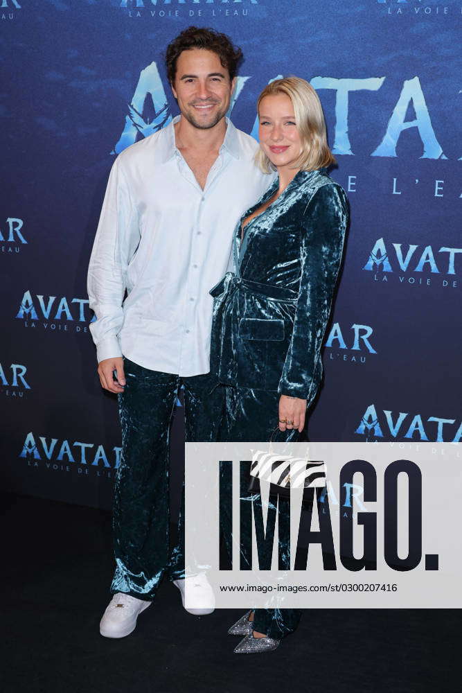 Avatar: The Way of Water Premiere - Paris Olivier Dion and Emy-Jade ...