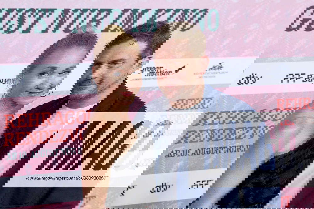 Actress Lisa Maria Potthoff and actor Sebastian Bezzel at the premiere ...