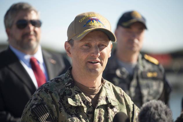 U.S. NAVY SUBMARINE VISIT TO PERTH, US Rear Admiral Chris Cavanaugh ...
