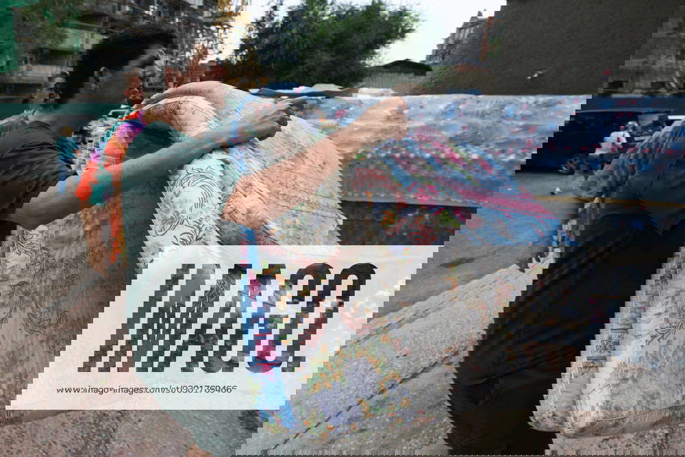 RUSSIA, PRIMORYE REGION - : A man brings blankets to the Gorizont ...