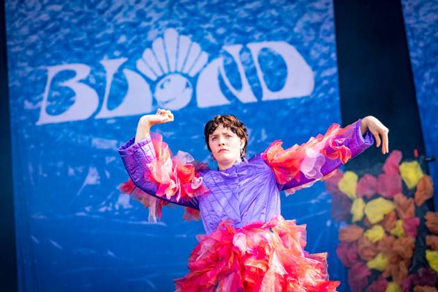 The German indie pop band BLOND Nina Kummer, Lotta Kummer, Johann ...