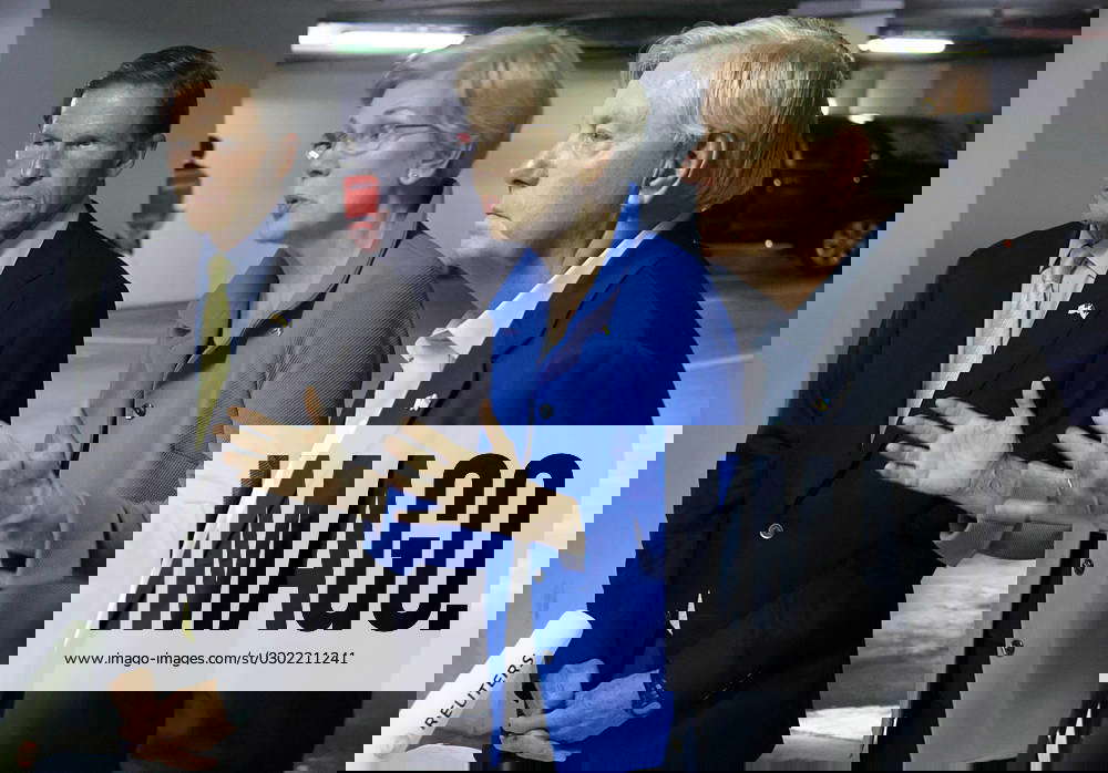 US Senators Visit Kyiv US Senators Richard Blumenthal, Elizabeth Warren ...