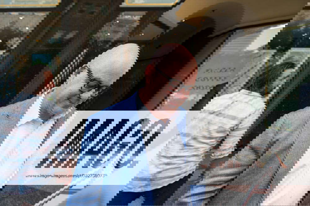 ANDREW OKEEFE COURT, Andrew O Keefes brother, and lawyer Sharon Ramsden ...