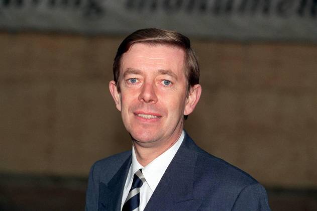 HENRY KELLY TV Presenter. Born Dublin, Ireland. With his wife MARJORIE ...