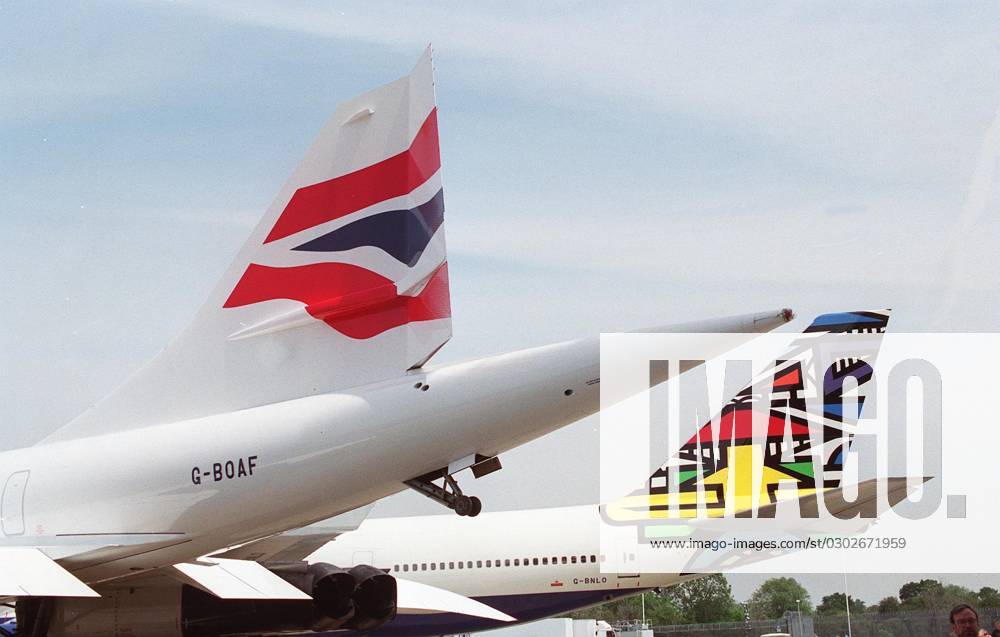 BRITISH AIRWAYS CONCORDE And BRITISH AIRWAYS BOEING 747 (Showing new ...