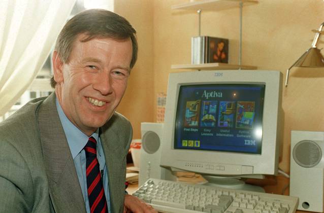 BRIAN WOODHAM General Manager, Europe IBM Consumer Division COMPULSORY ...