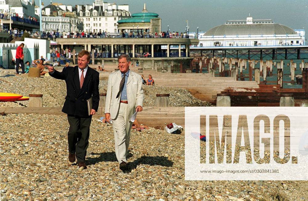 Left: CHARLES KENNEDY MP Liberal Democrat MP for Ross, Skye and ...