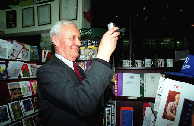 Rt Hon TONY BENN MP Labour MP for Chesterfield With Right: TONY BOOTH ...