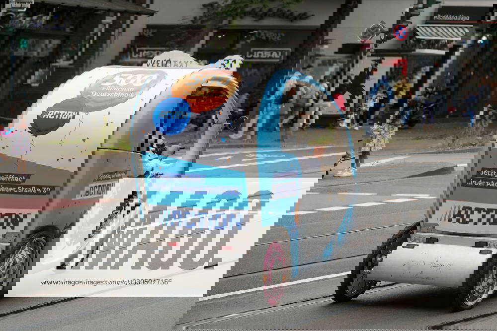 Dusseldorf 21 09 2023 action new opening 500 branch local part Bilk ...