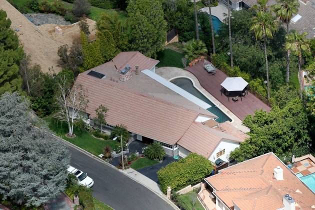 Victoria Justice lives in this $1.2 million home in the hills above ...