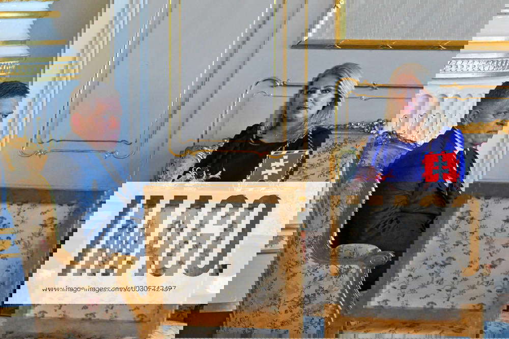 Slovak President Zuzana Caputova (right) meets Robert Fico, leader of ...