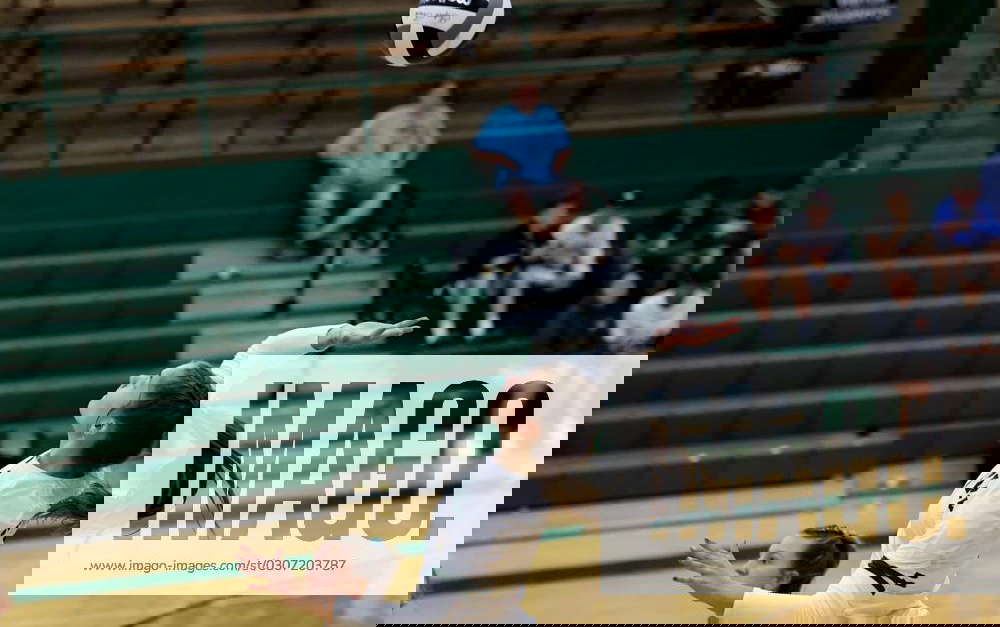 Syndication: The Daily Record Smithville s Madi Singer belts this kill ...